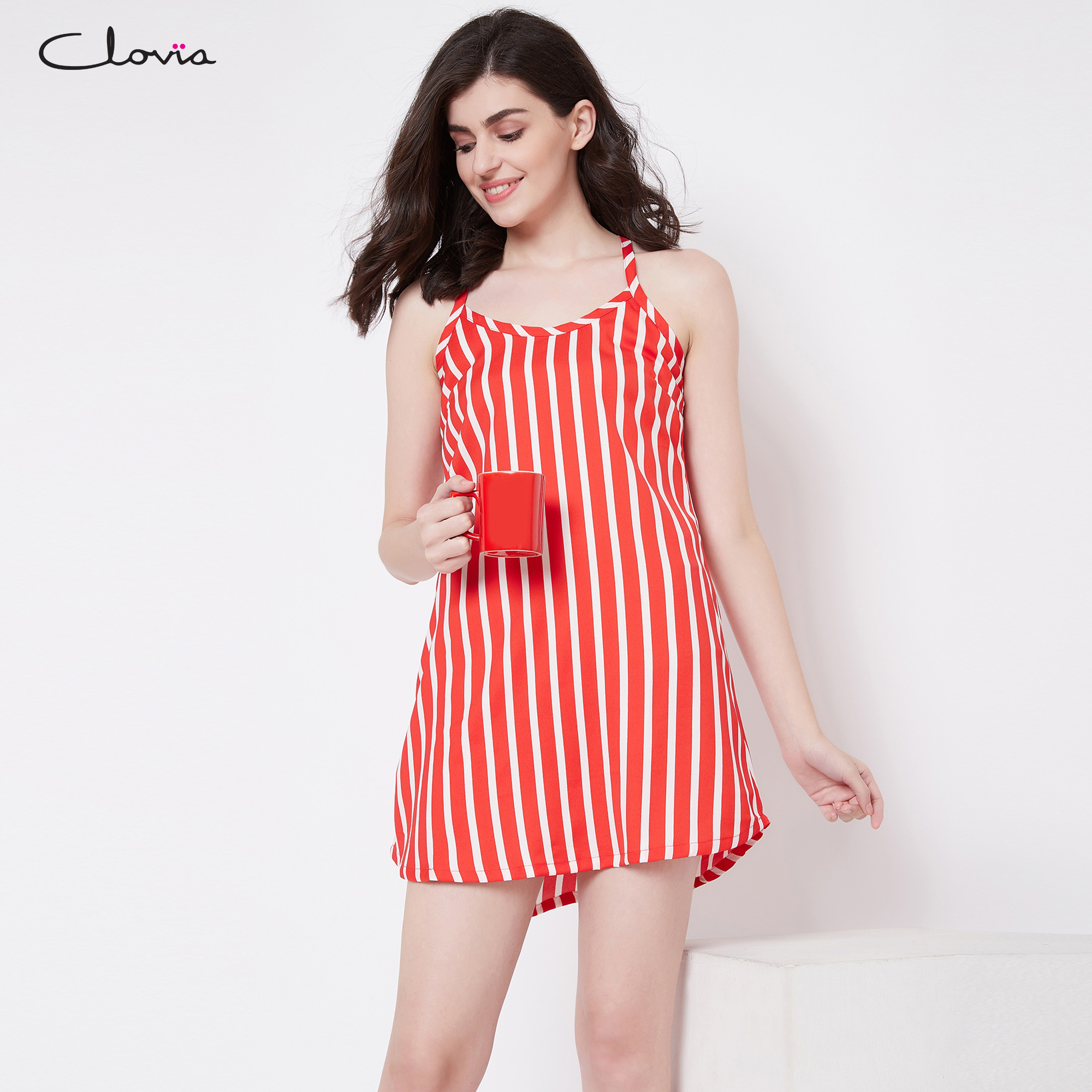 Night Dress Styles to Enter the Dreamy & Whimsical Land of Sleep ...